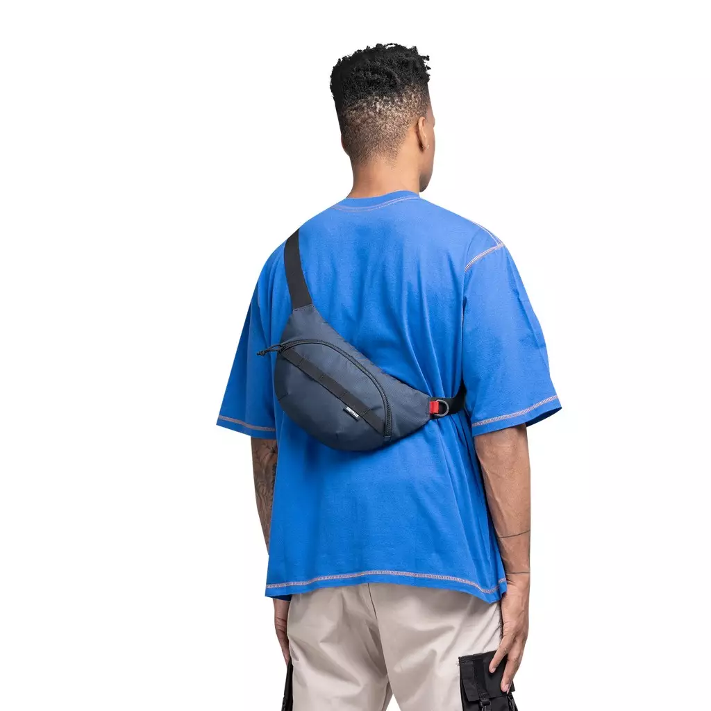 Jual Bodypack Tas Pinggang Bodypack Foster Waist Bag - Navy Original ...