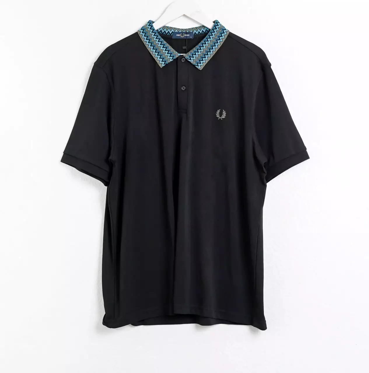 Jual Fred Perry Polo FRED PERRY BLUE PATTERN COLLAR BLACK POLO 100% ...