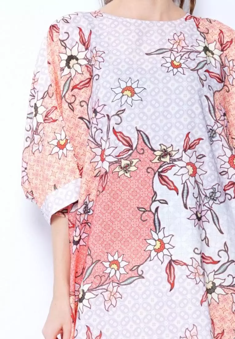 Jual Rianty Batik Kaftan Viorellata Original 2025 | ZALORA Indonesia