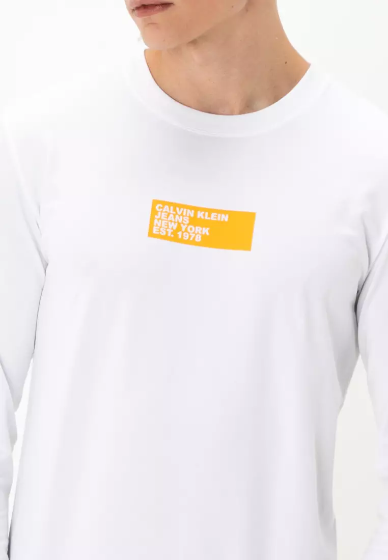 網上選購 Calvin Klein Small Center Logo Box Tee - Calvin Klein Jeans 2025 ...