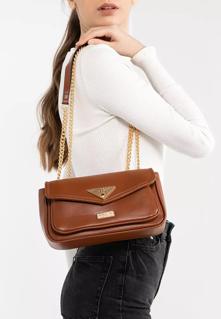 Jual Unisa Faux Leather Sling Bag With Metal Chain Original 2024 ...