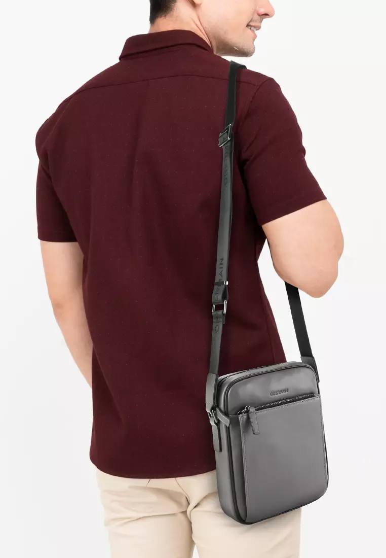 Jual Tas OBERMAIN Pria Original | ZALORA Indonesia