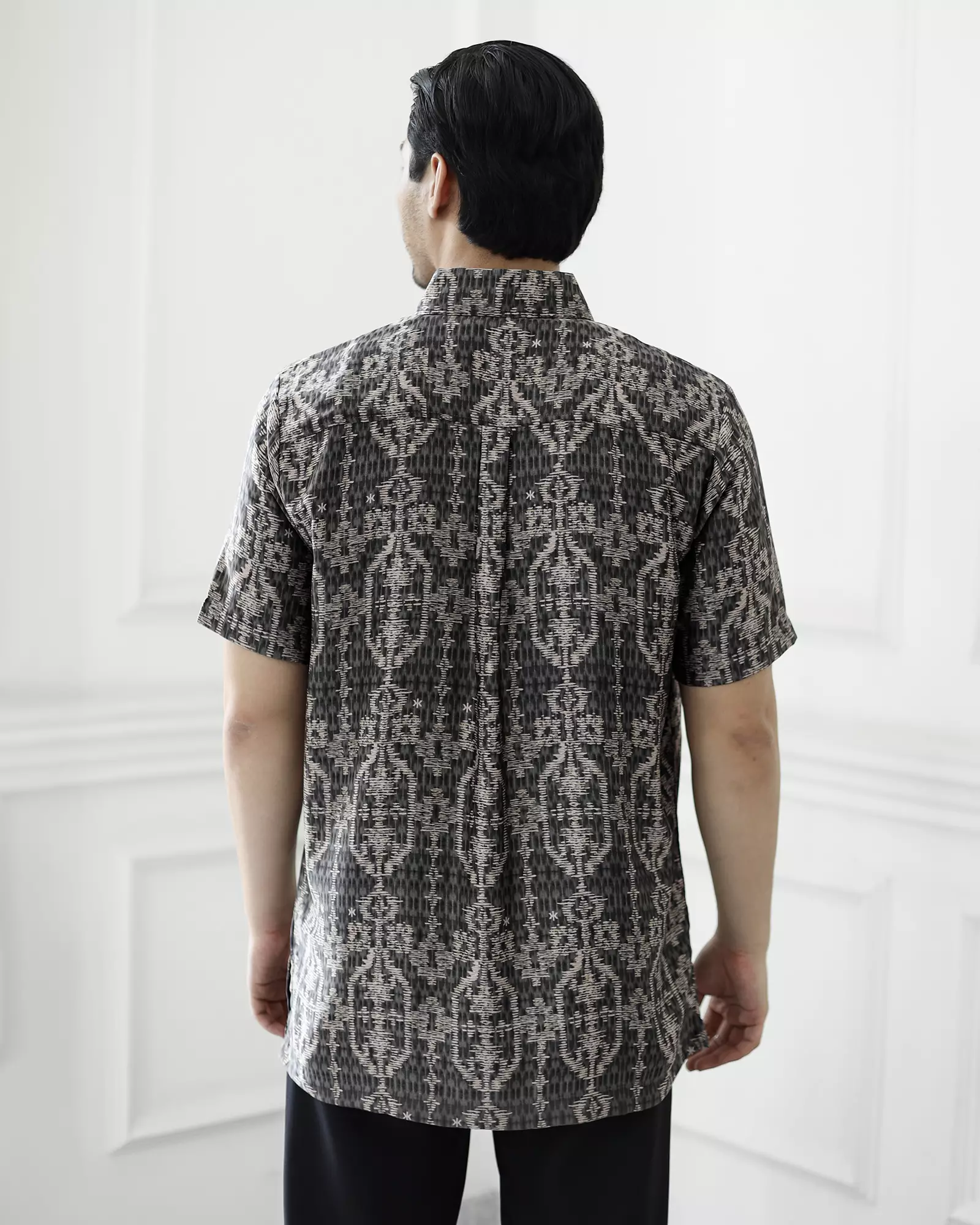 Jual KASEP KASEP YUGALA SHIRT - Stone Original 2025 | ZALORA Indonesia