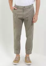 Jual Andrew Smith Chinos Pants Original 2026 | ZALORA Indonesia