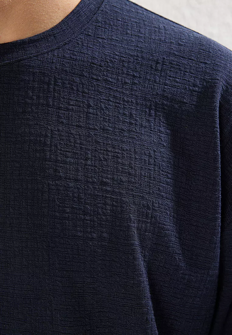 Buy Trendyol Textured Oversize T-Shirt 2026 Online | ZALORA