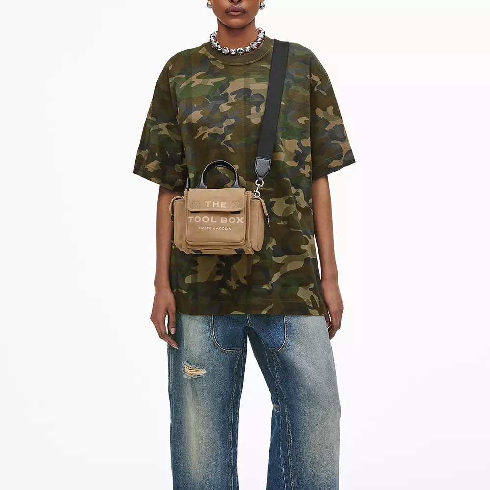 Jual Marc Jacobs The Tool Box Mini Bag Camel Original 2025 | ZALORA ...