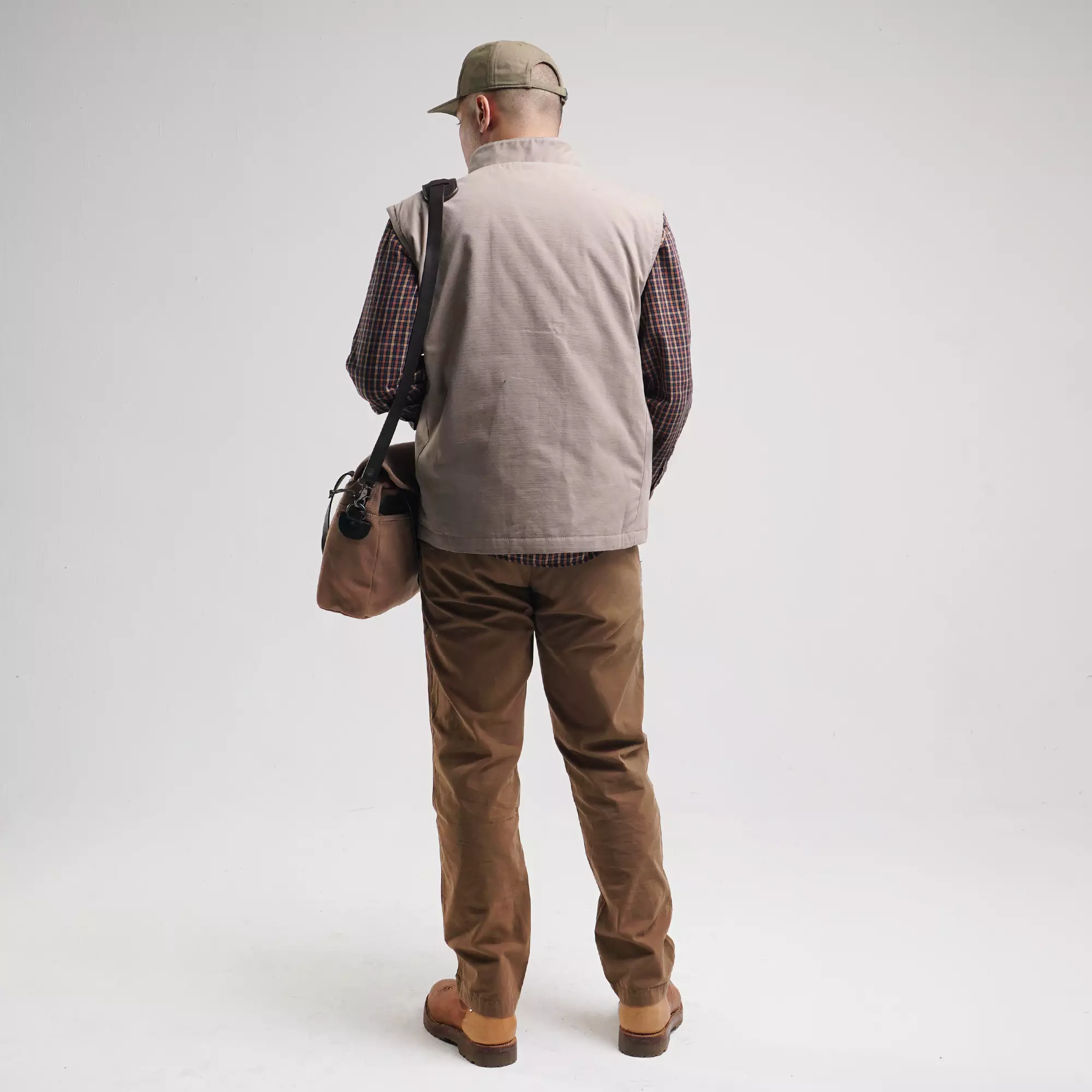 Jual MGEE MGEE Casual Vest Original 2024 | ZALORA Indonesia