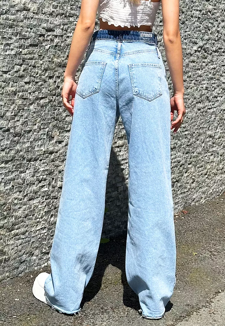 Buy Alacati Snow Washed Denim Jeans Online | ZALORA Malaysia
