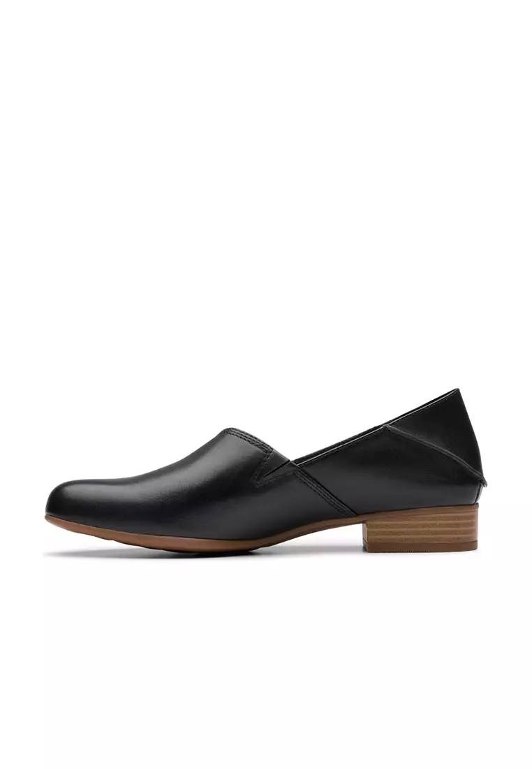 Buy CLARKS Womens Juliet Trim Slip On shoes - Black Leather 2025 Online | ZALORA