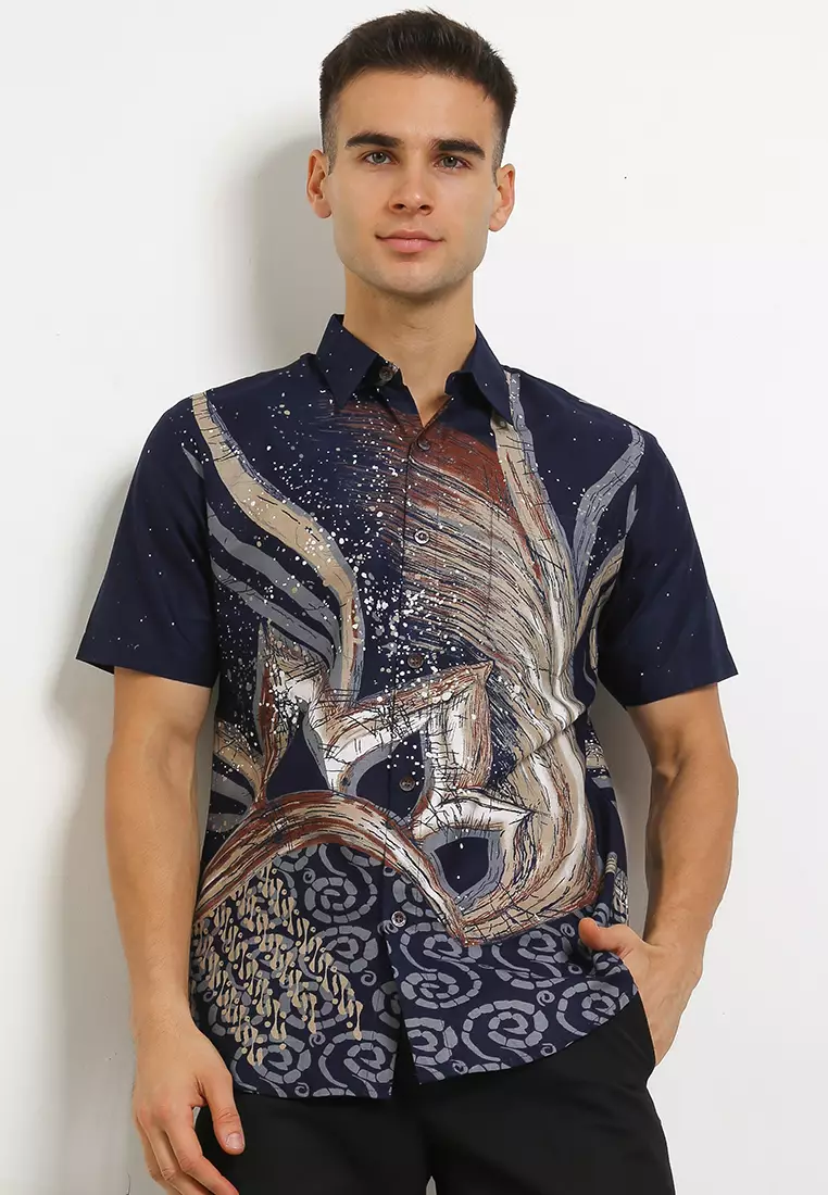 Jual Rianty Batik Hem Slimfit Ecclensie Original 2025 | ZALORA Indonesia