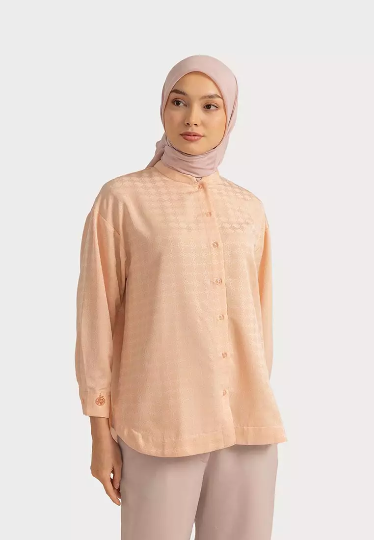 Jual Riamiranda Ria Miranda Peach Amna Top Original 2025 | ZALORA ...