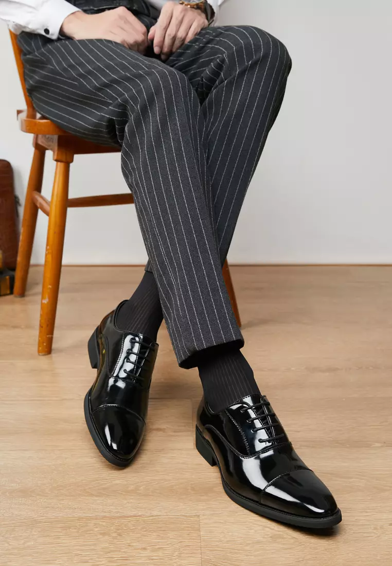 Buy Twenty Eight Shoes Glossy Leather Cap Toe Oxford Shoes KB22KB05-2 ...