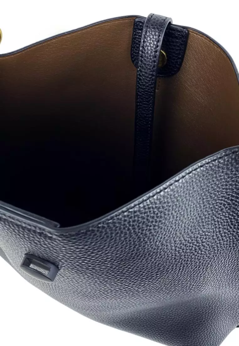 Buy Mel&Co Pebbled Sling Bag In Shoulder Bag Online | ZALORA Malaysia