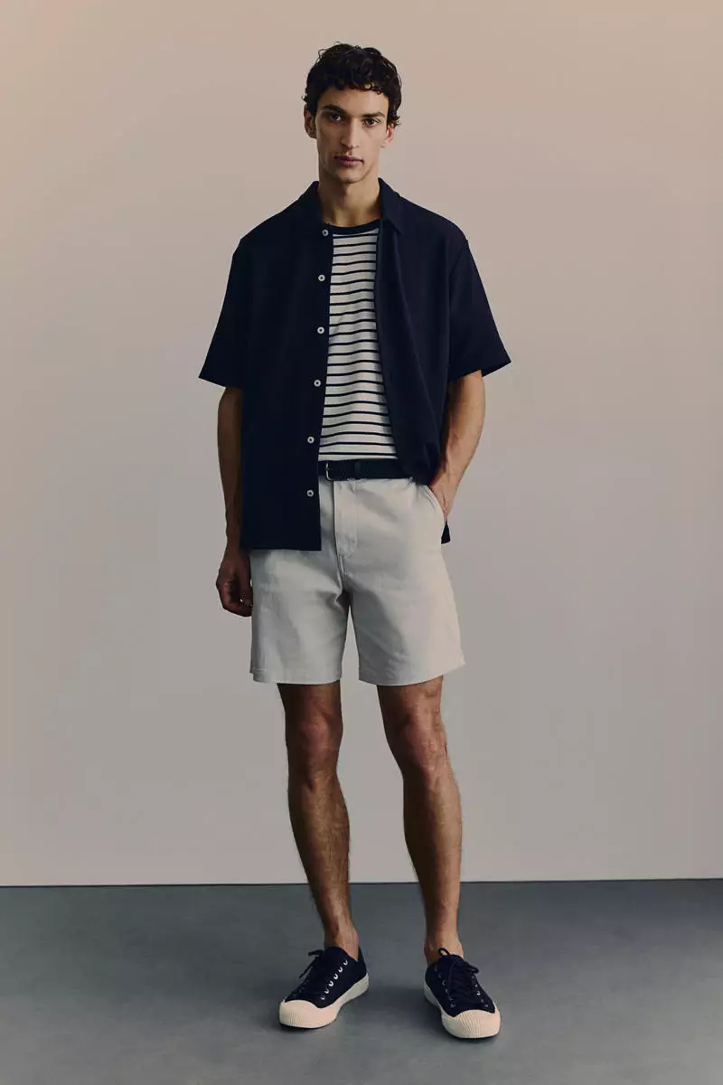 Buy H&M Regular Fit Chino shorts Online | ZALORA Malaysia