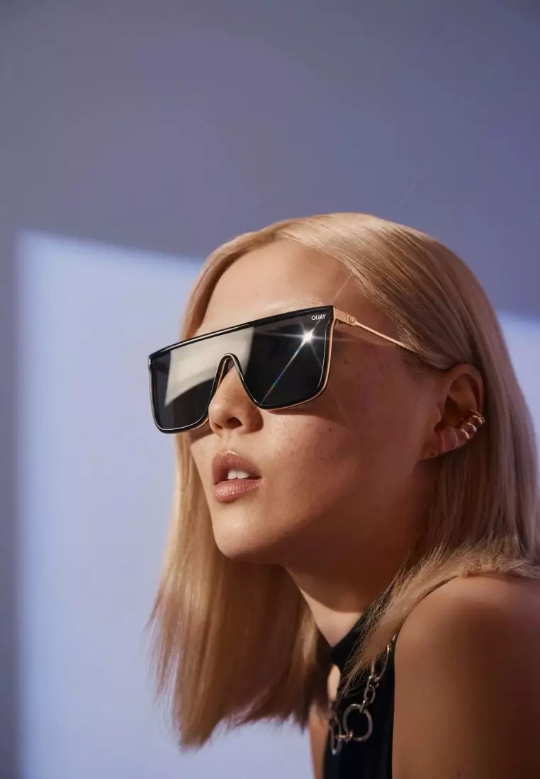 Buy QUAY Nightfall Remixed Sunglasses - Black/Black Polarized Online ...