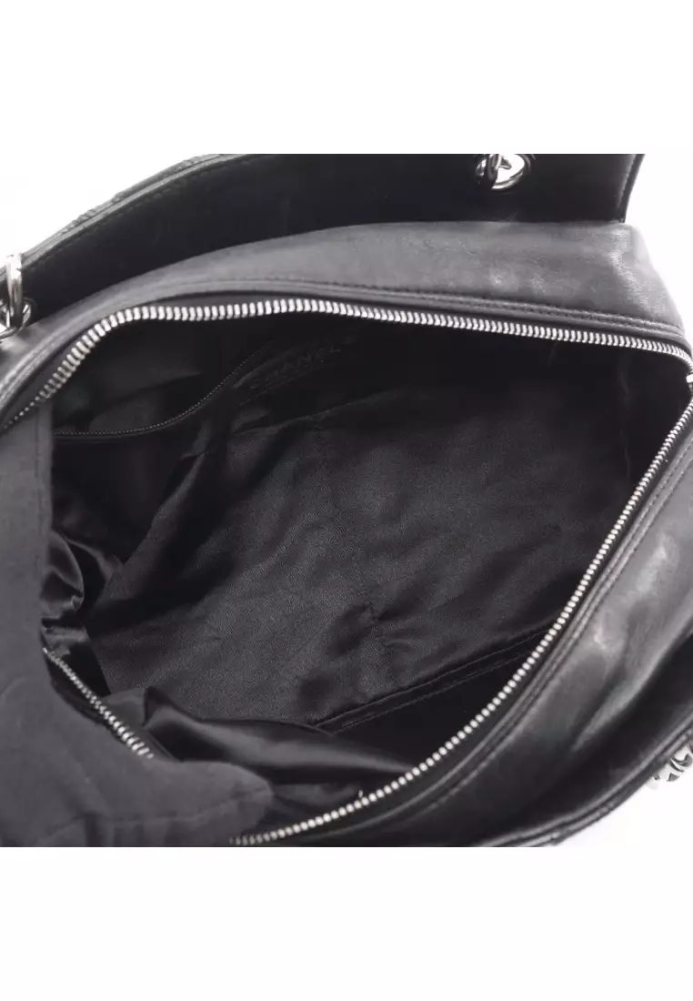 Buy Chanel Pre-Loved Chanel chain handbag patchwork lambskin Unborn ...