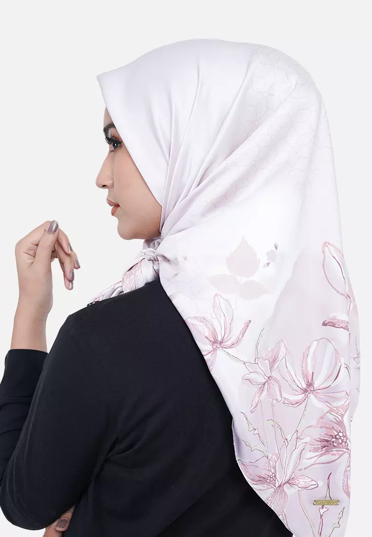 Jual QUEENSLAND Queensland Premium Hijab Persegi Motif Bunga A05739Q Pink Original 2025 | ZALORA ...