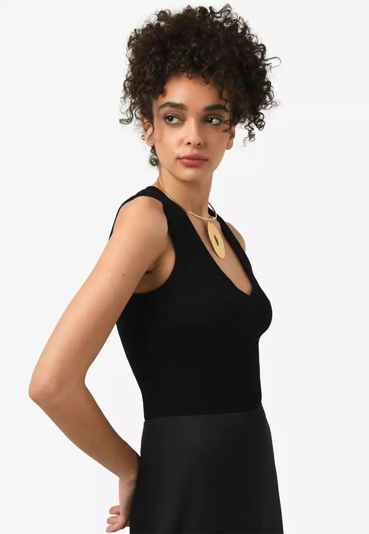 Buy FORCAST Devon V-Neck Singlet 2026 Online | ZALORA