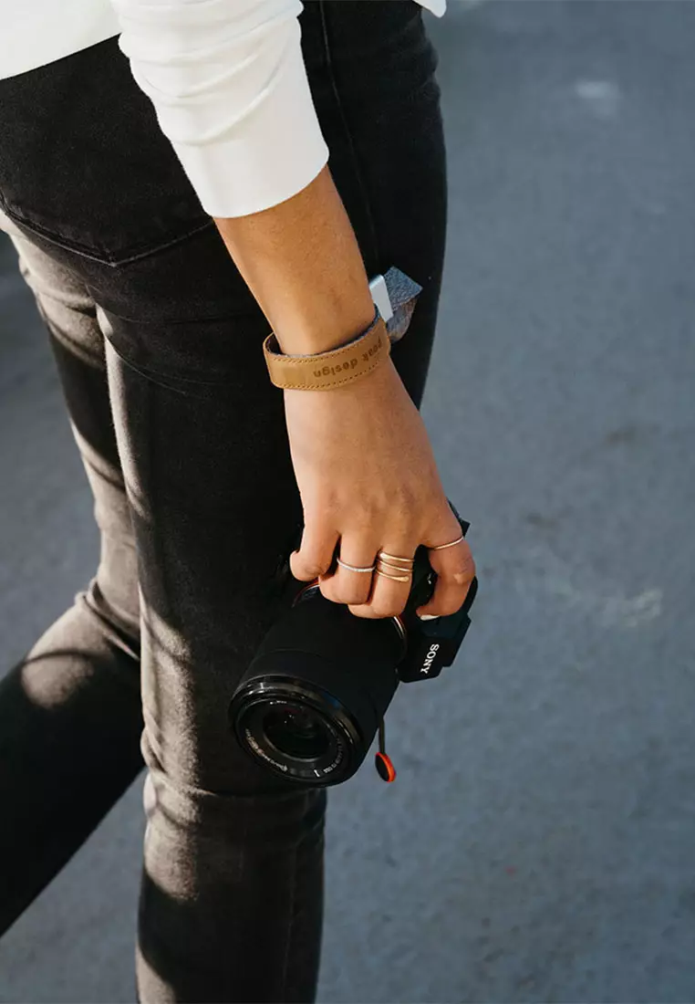 Buy Peak Design [Peak Design] Cuff Wrist Strap for Mirrorless Camera ...