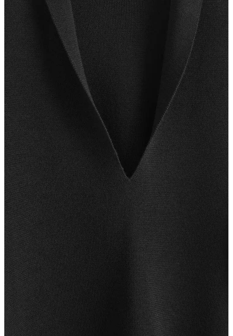 COS DRAPED MERINO WOOL V-NECK JUMPER 2025 | Buy COS Online | ZALORA ...