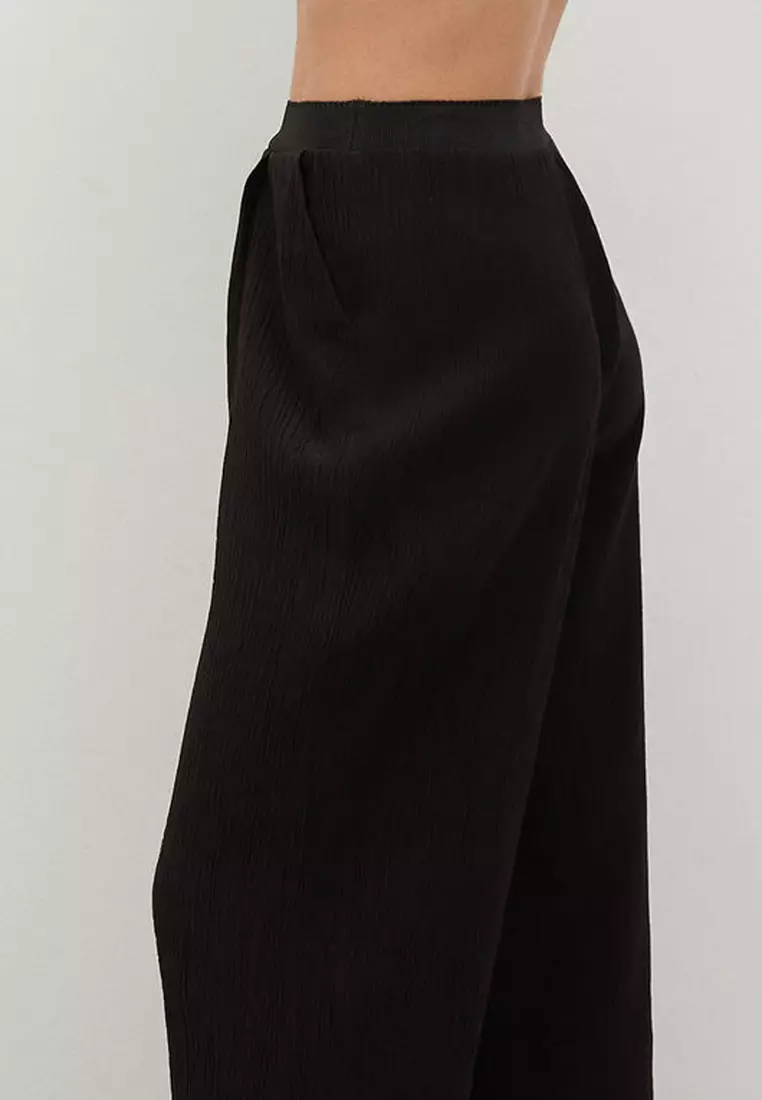 Buy Mango Pleated Flowy Trousers 2025 Online | ZALORA Philippines