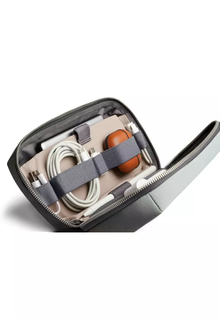 Buy Bellroy Bellroy Tech Kit - Eucalyptus 2025 Online | ZALORA