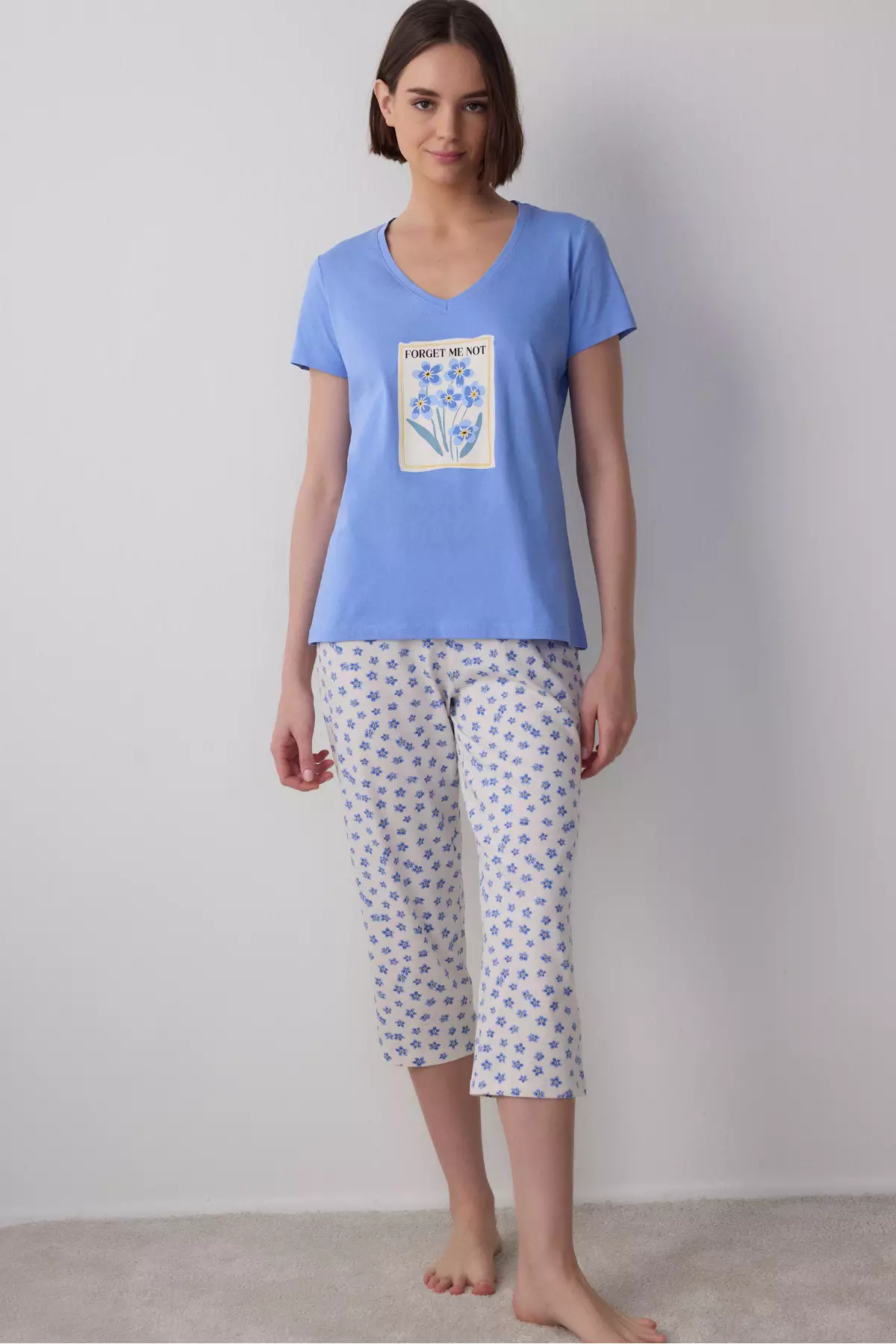Buy Penti Blue Forget Me Not Cotton V-Neck Short Sleeve Capri Pajamas ...