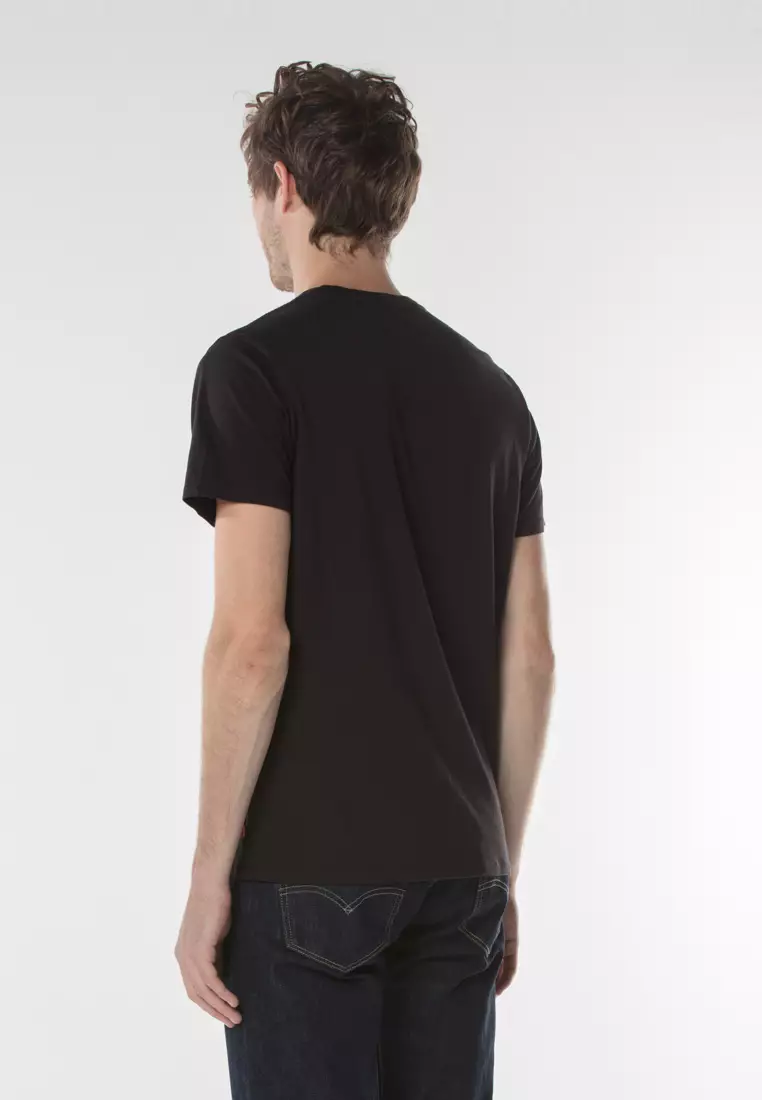 Buy Levi's Housemark Tee (Black) 17783-0198 Online | ZALORA Malaysia