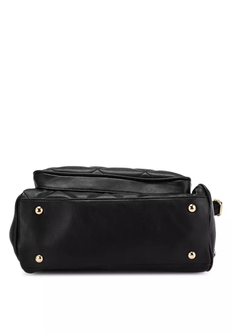 網上選購 Unisa Front Pocket Quilted Backpack 2024 系列 | ZALORA香港