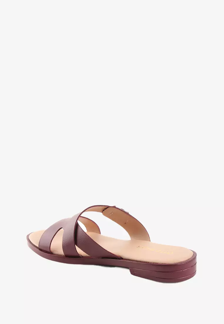 Buy Otto Lorie Woman Buckled Sandals Maroon 2025 Online | ZALORA ...