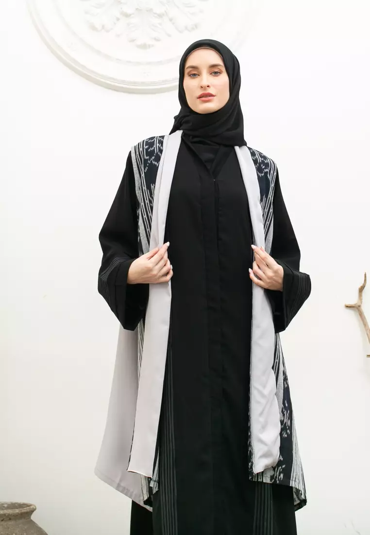 Jual Silmaa Kila Grey Tenun Long Vest Original 2025 | ZALORA Indonesia