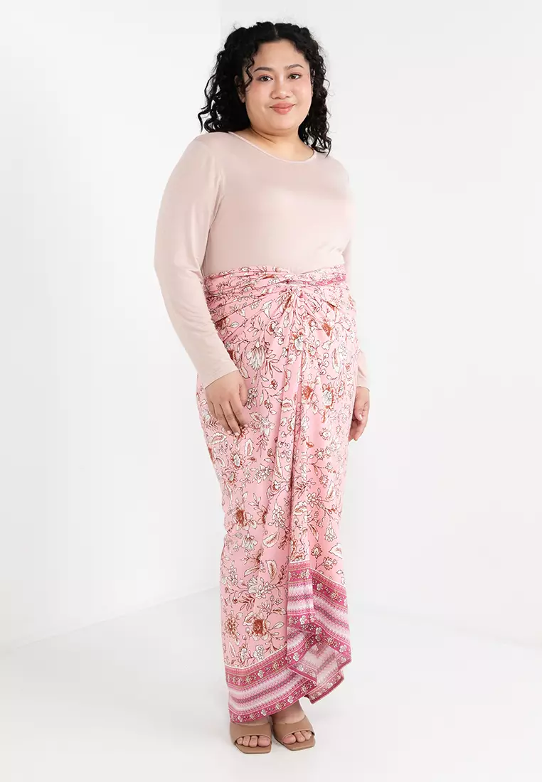 Buy Lubna Plus size round neck inner 2025 Online | ZALORA Philippines