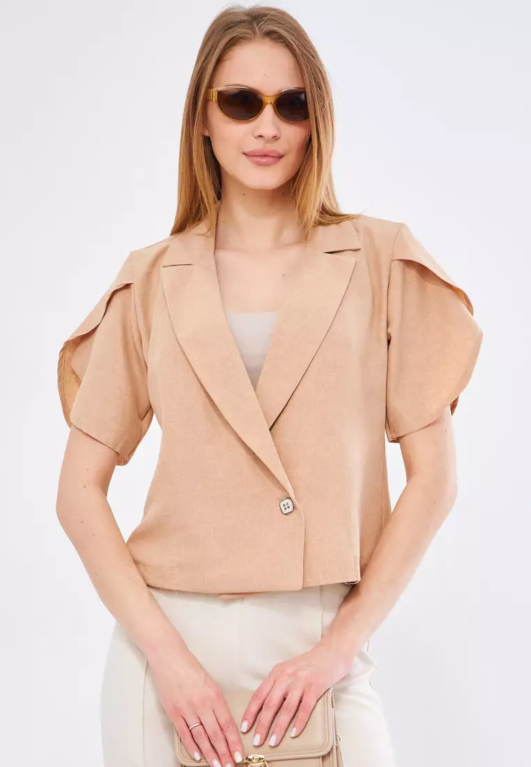 Jual ARMONIKA Slit Detailed Crop Short Sleeve Jacket Original 2025 ...