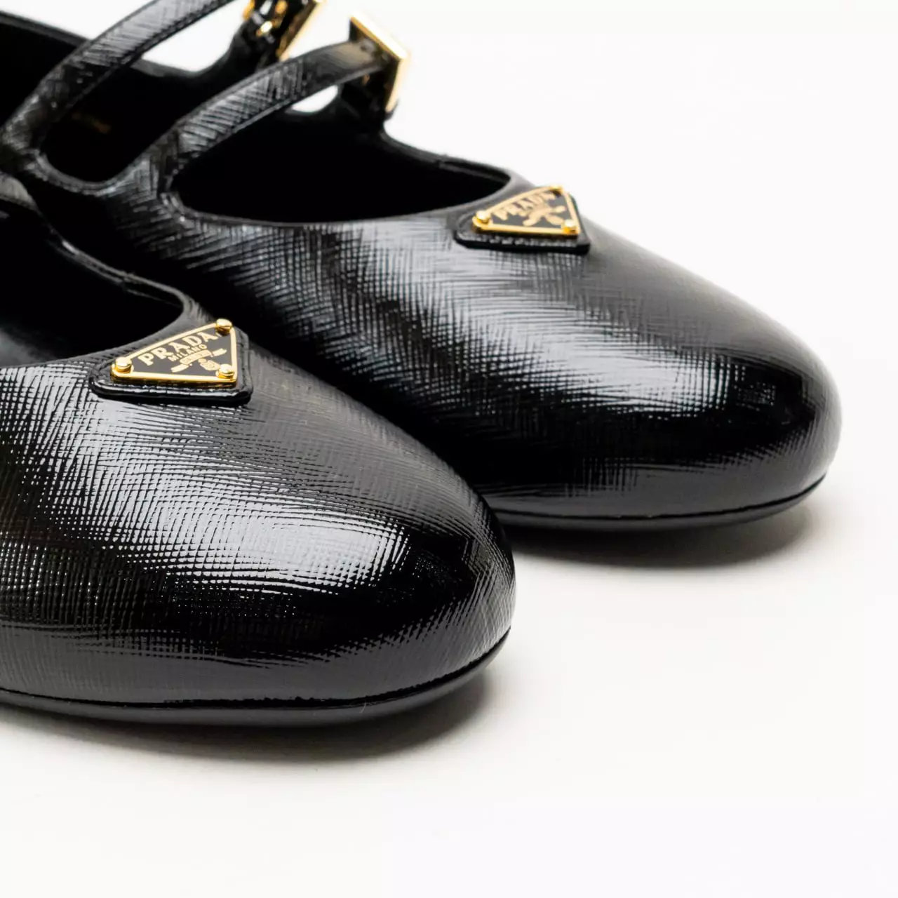 Jual Prada Prada Two Buckle-Strap Calf Leather Ballerina Black Original ...