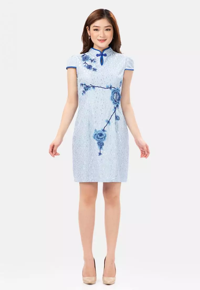 Jual The Pink Label Blue Flower Cheongsam Dress Original 2024 | ZALORA ...