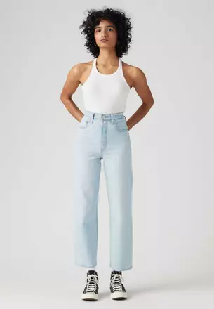 Levi's For Women | Exclusive Deals @ ZALORA SG
