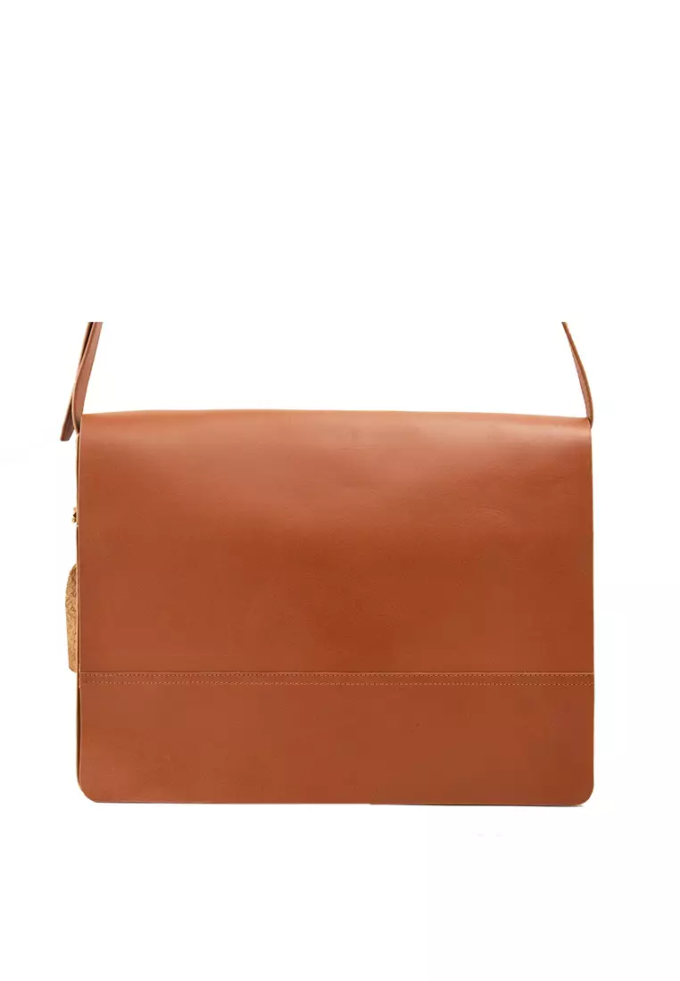 Buy The Tannery Manila Radcliff Leather Messenger bag 2025 Online ...