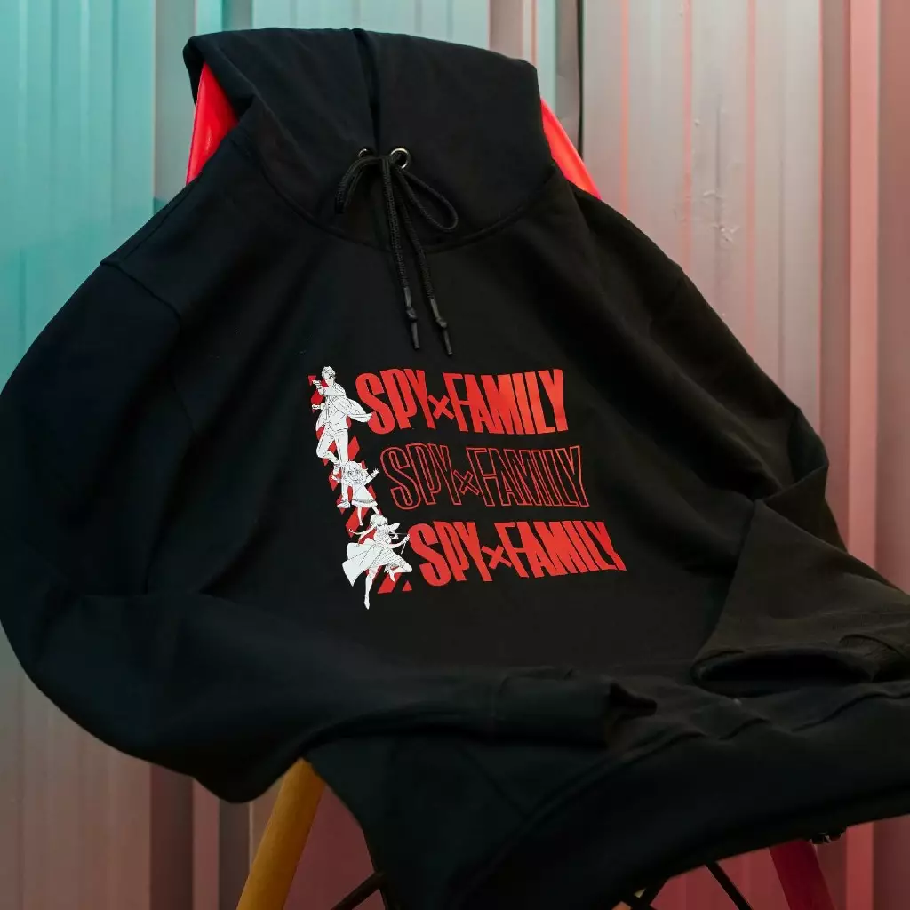 Jual Cressida Cressida X SpyxFamily Black Sweater Pullover Hoodie ...