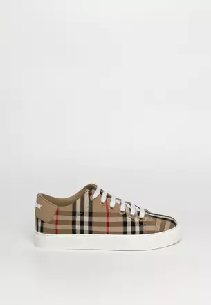Burberry | Official Store | ZALORA Philippines
