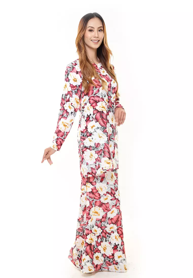 Buy RINA NICHIE COUTURE Rina Printed Kurung Red White Flower Online ...
