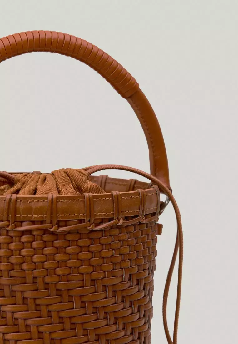 Jual LUMEN TWIG BASKET TOTE BAG dried tan Original 2025 | ZALORA ...