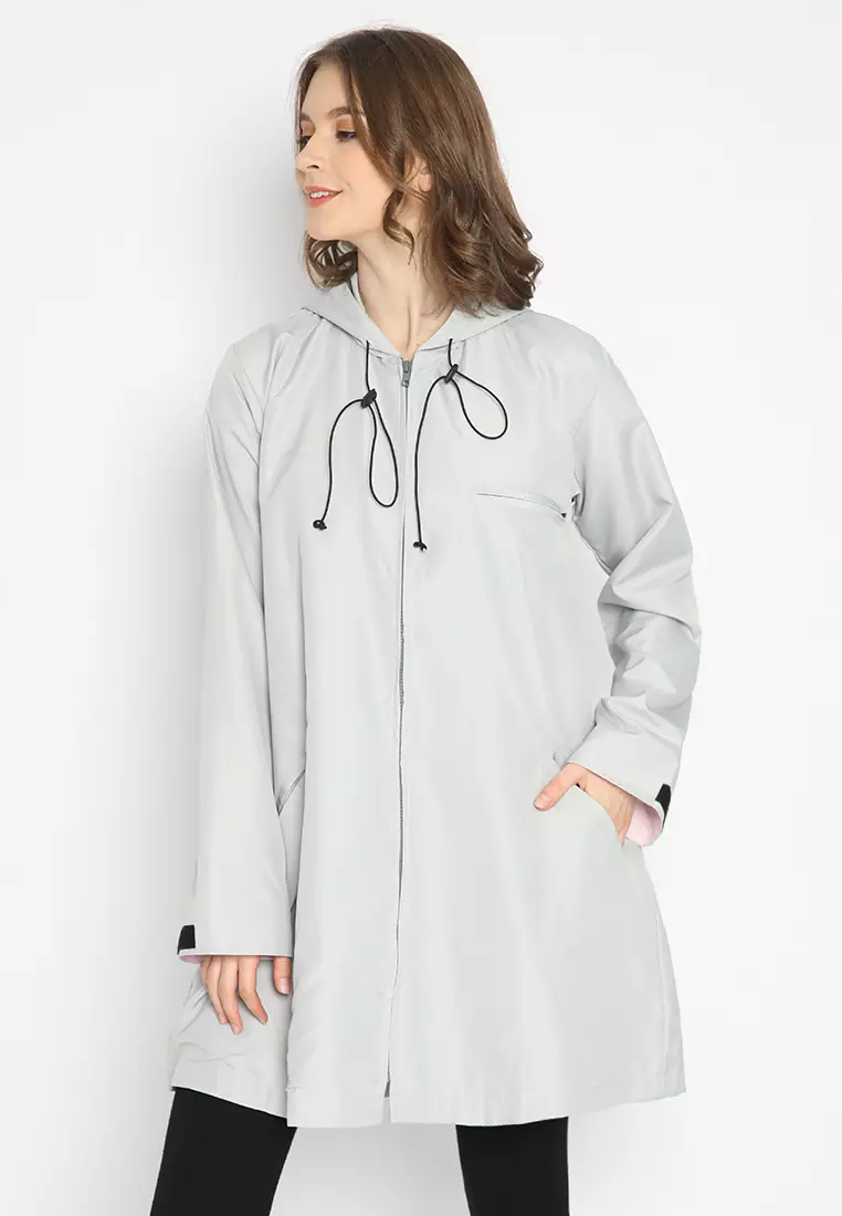 Jual Heaven Sent Chalinda Jacket Light Grey Original 2025 | ZALORA Indonesia