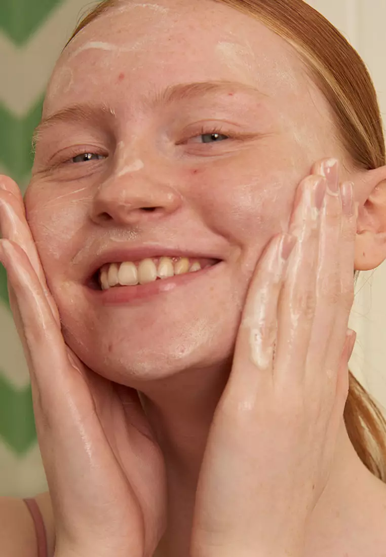 Buy THE BODY SHOP The Body Shop Tea Tree Facial Wash (250ml) 2025 ...