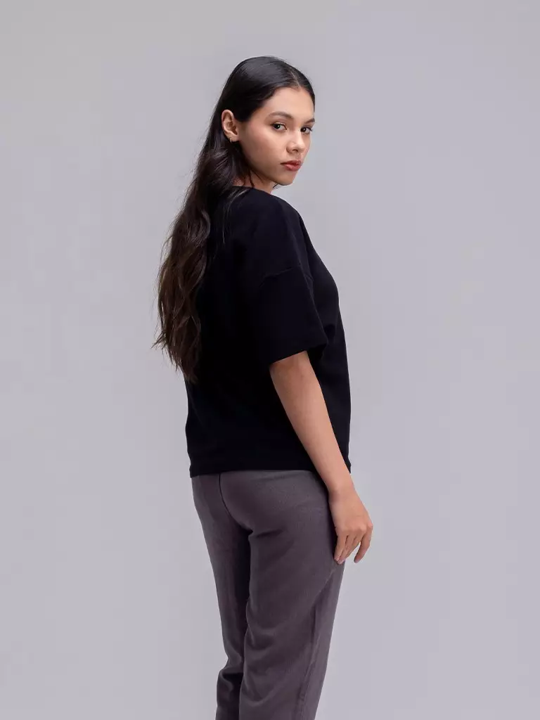 Jual FAMO Famo Oversize T-Shirt Basic 010423 Original 2024 | ZALORA Indonesia