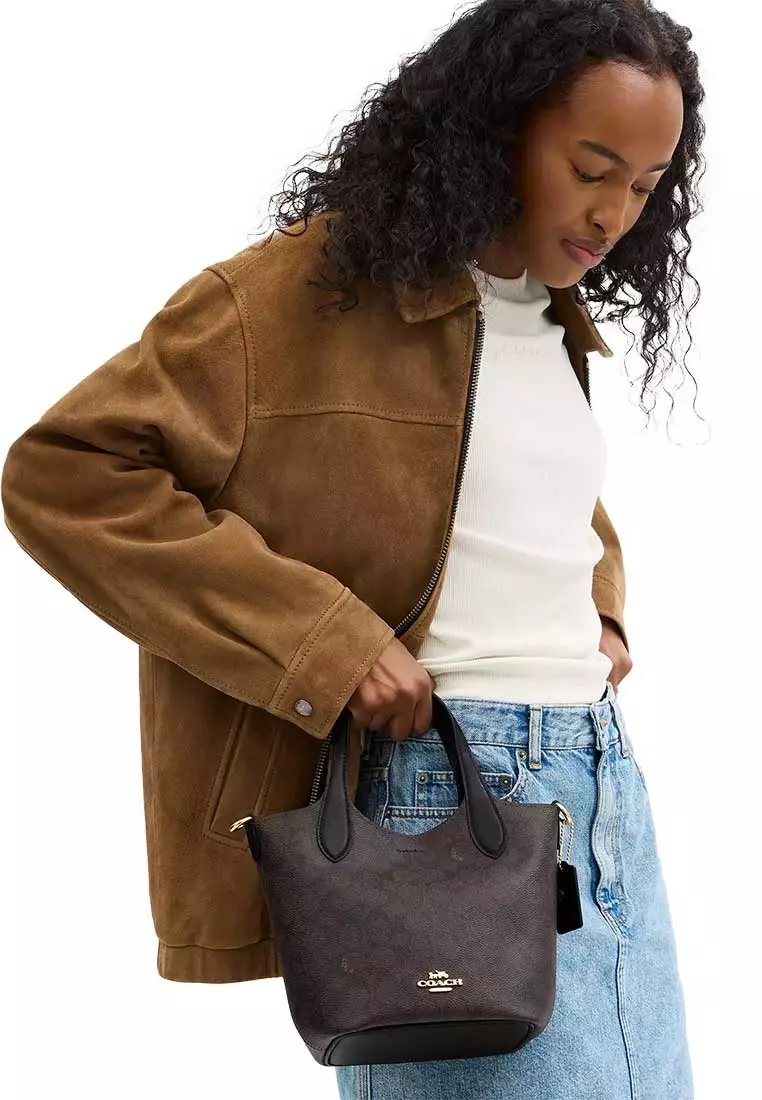 Coach Hanna Bucket Bag In Signature Canvas Walnut/Black CAF16 2025 ...