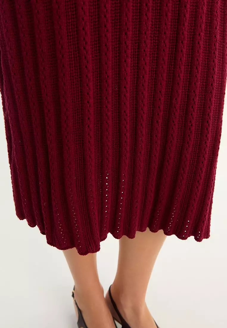 Buy Pomelo Knit Midi Dress with Contrast Trim - Burgundy 2026 Online ...