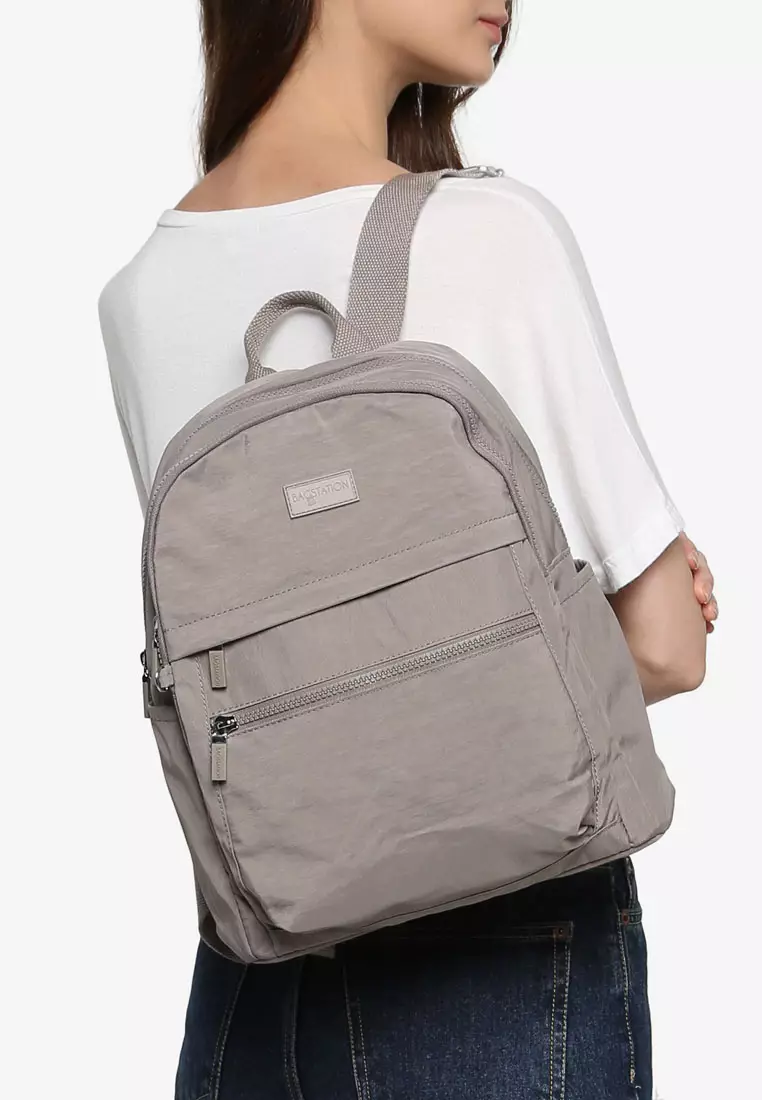 Jual Bagstation Crinkled Nylon Small Backpack Original 2024 | ZALORA Indonesia