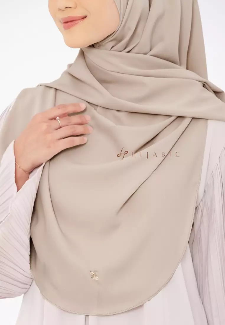 Jual HIJABIC Hijabic - Hajara Shawl (Pashmina Curve No Transparent & UV ...