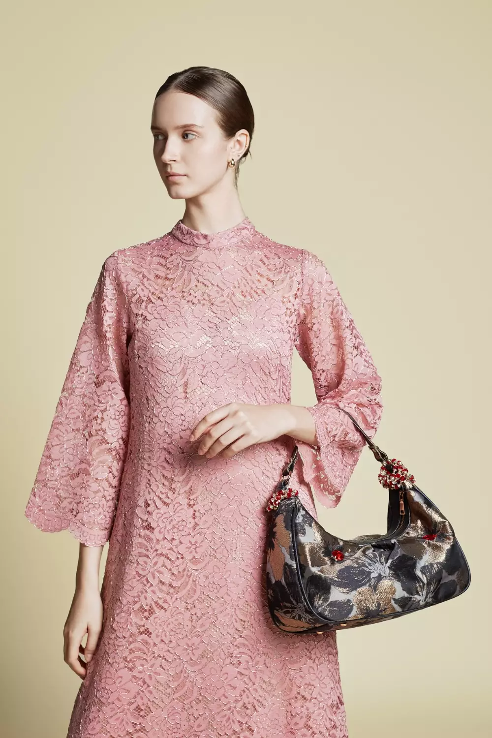 Jual Demure & Co DEMURE&CO - Semi-sheer Chemical lace Straight Kaftan ...