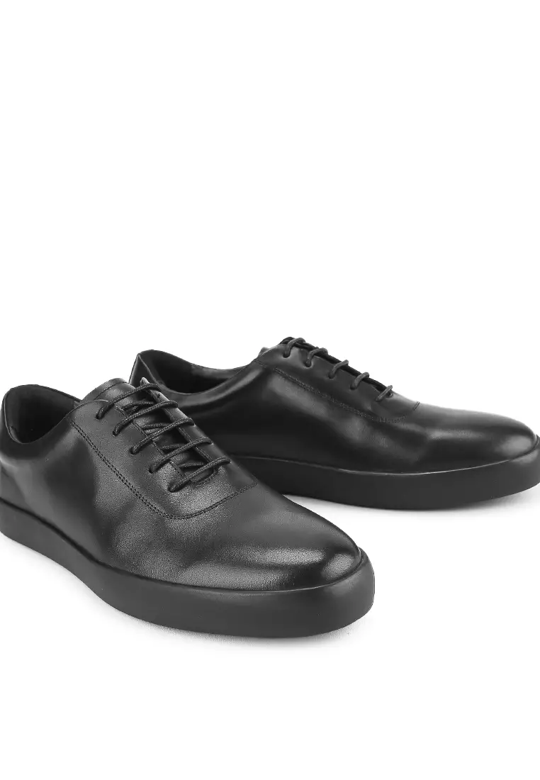 Jual Andrew Arlo Original 2026 | ZALORA Indonesia